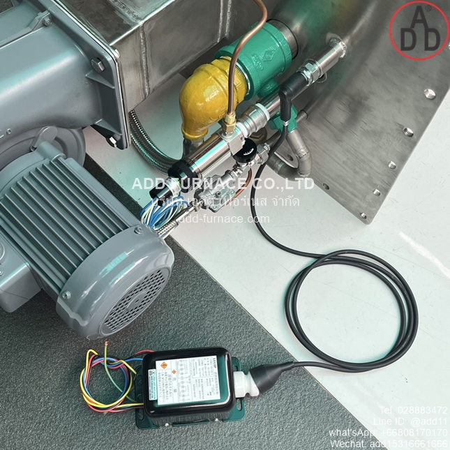 Temperature control cabinet with automatic ignition system and hot air ...